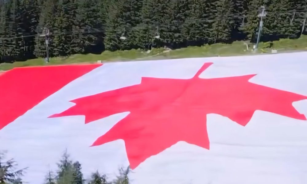 Biggest Canadian flag ever produced on Grouse Mountain – Philippine ...